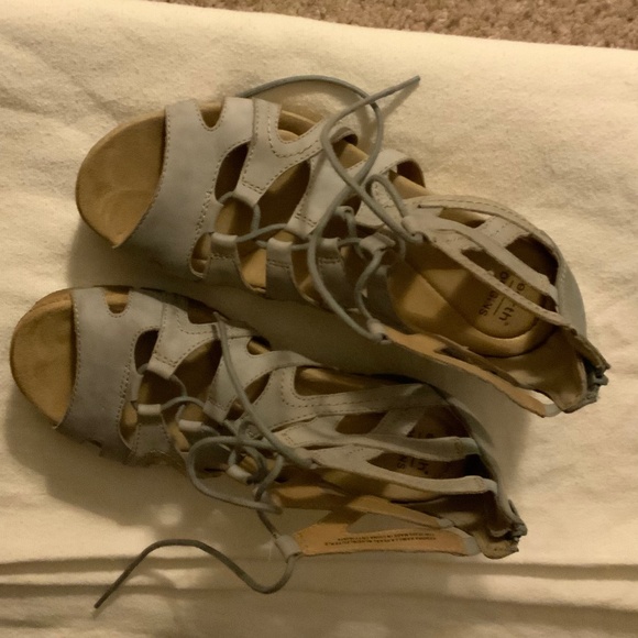 Earth Origins | Shoes | Sandals | Poshmark